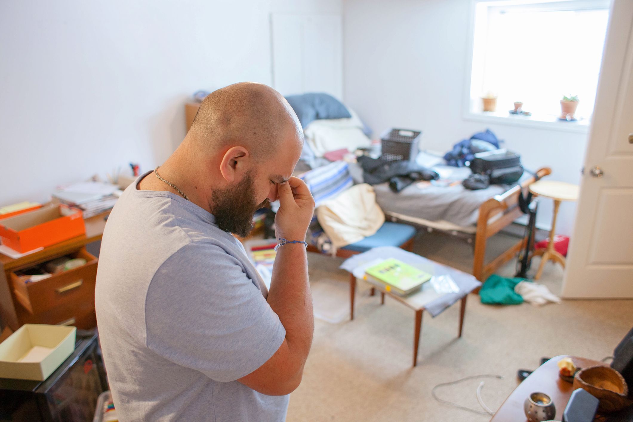 3 Simple Self-Storage Decluttering Ideas | Iron Guard Storage