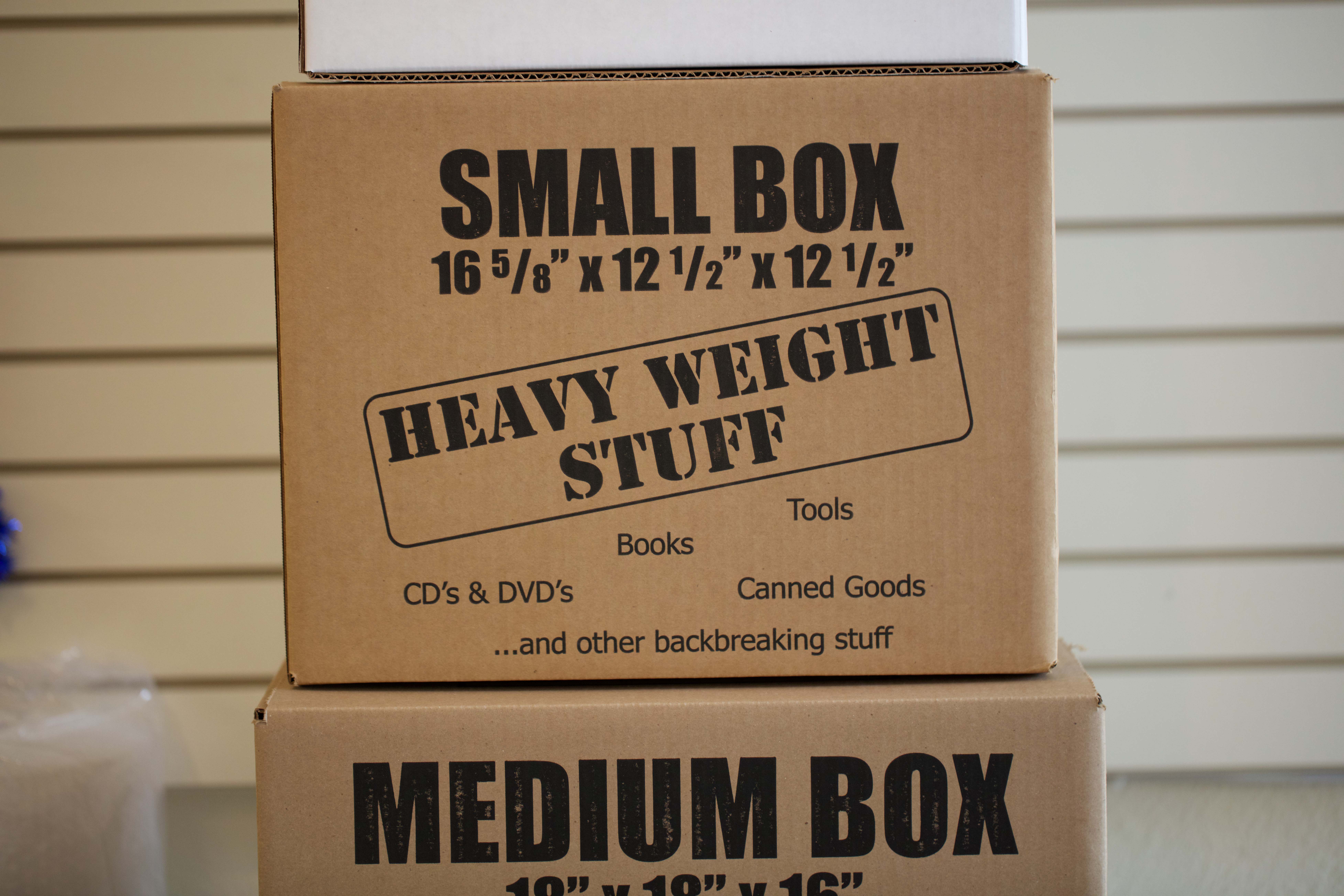 How to Pack Boxes Efficiently | Storagefront